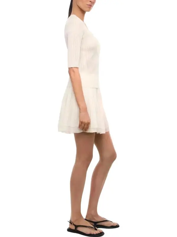 12 STOREEZ Lattice Layered Skirt - White