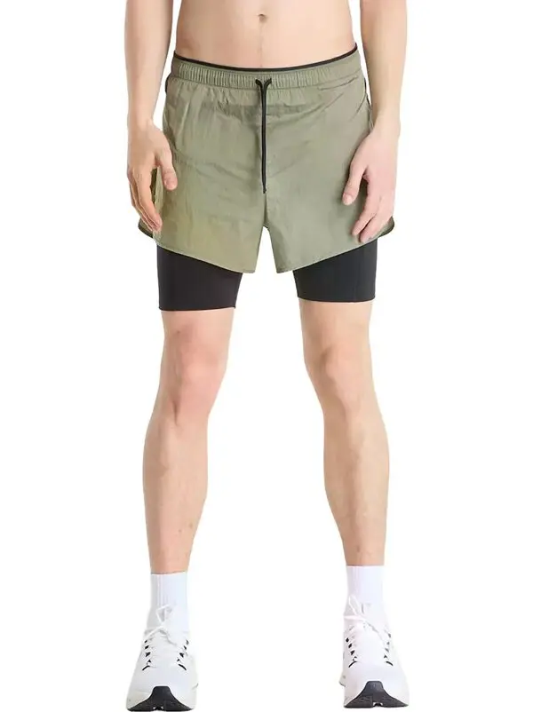On Performance Volt Layered Shorts - Green