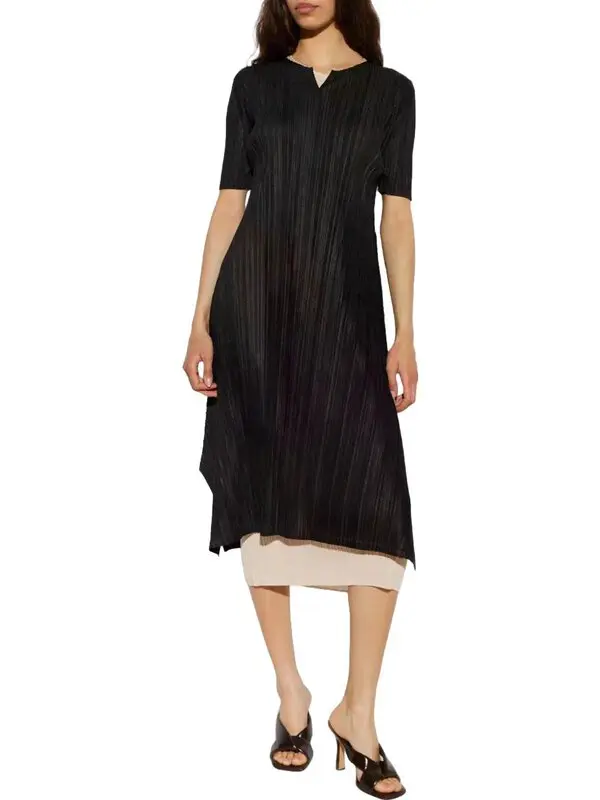 Issey Miyake Asymmetric V-neck Dress - Black
