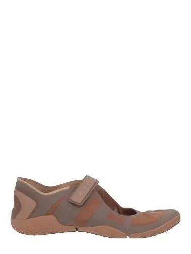 Nike Textile Fibers & Rubber Ballet Flats - Brown