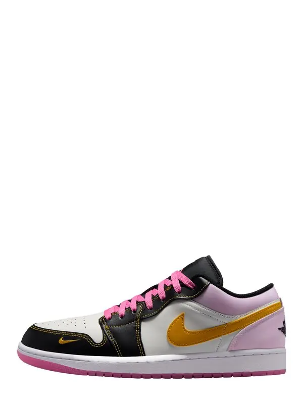 JORDAN 1 Low Se Athletic Shoes - Black