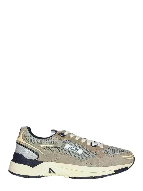 AUTRY Hyperway Paneled Sneakers - Neutrals