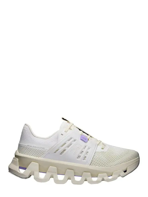 On Cloudswift Amp Sneakers - Nude