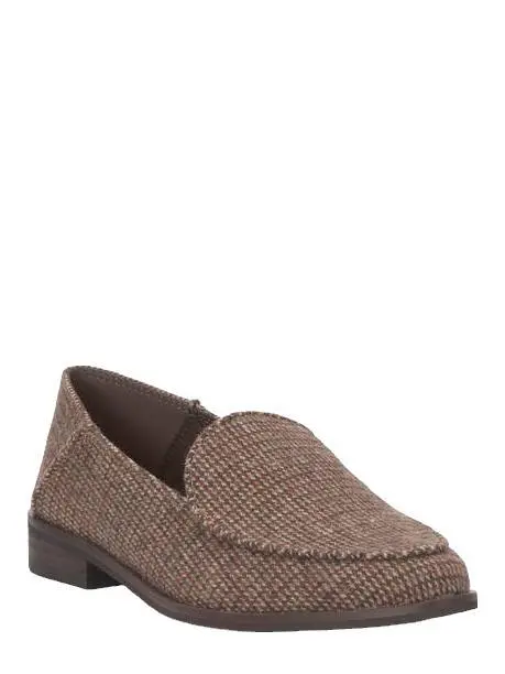 Lucky Brand Evlin Loafer With Round Toe And Stacked Heel - Brown