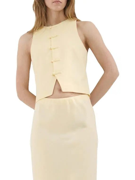 Mango Toggle Closure Vest - Vanilla