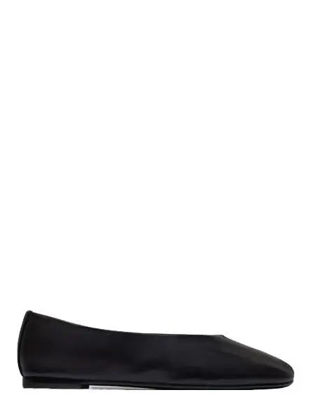 Bernardo Meredith Ballet Flat - Black