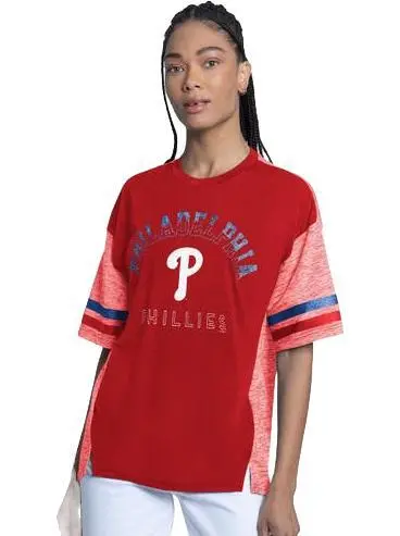 G-III 4HER BY CARL BANKS Philadelphia Phillies Glitter Graphic Oversized Top - Red
