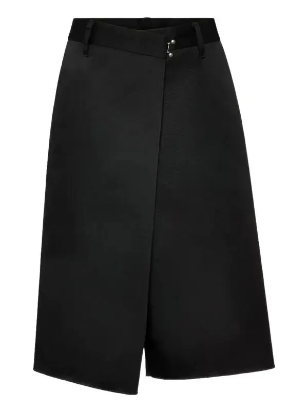MAISON MARGIELA Raw-hem Wrap Shorts - Black