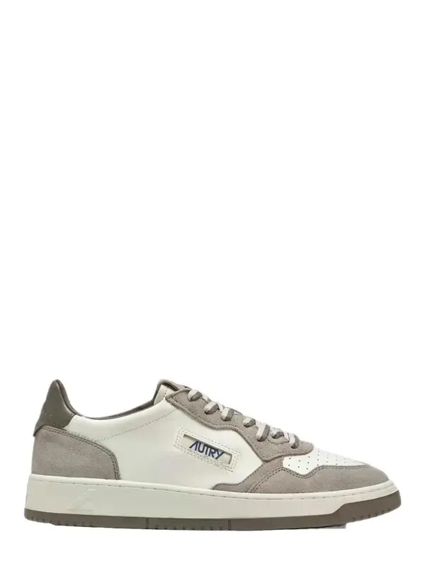 AUTRY Medalist Panelled Sneakers - Neutrals