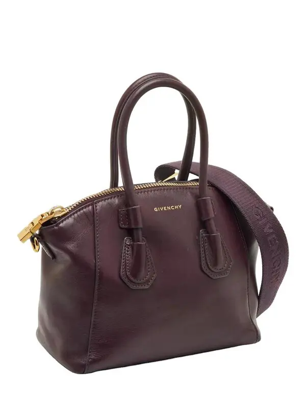 Givenchy Antigona Leather Handbag - Red