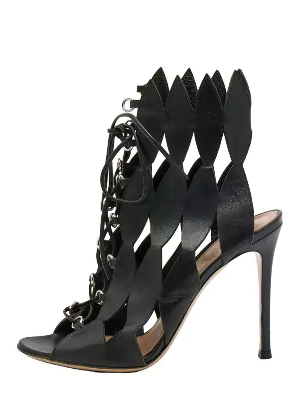 GIANVITO ROSSI Cutout Lace-up Ankle Boots - Black