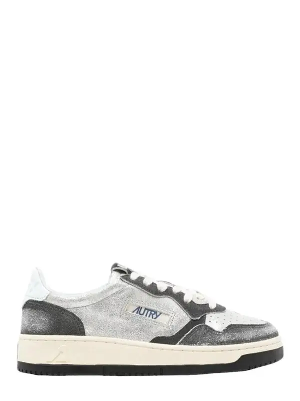 AUTRY Medalist Low-top Sneakers With Lace-up Detail - White