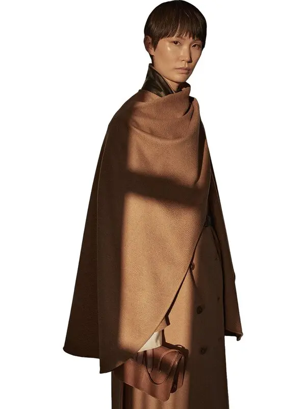 HEIRLOME Danica Shawl Cape In Italian Hair - Camel