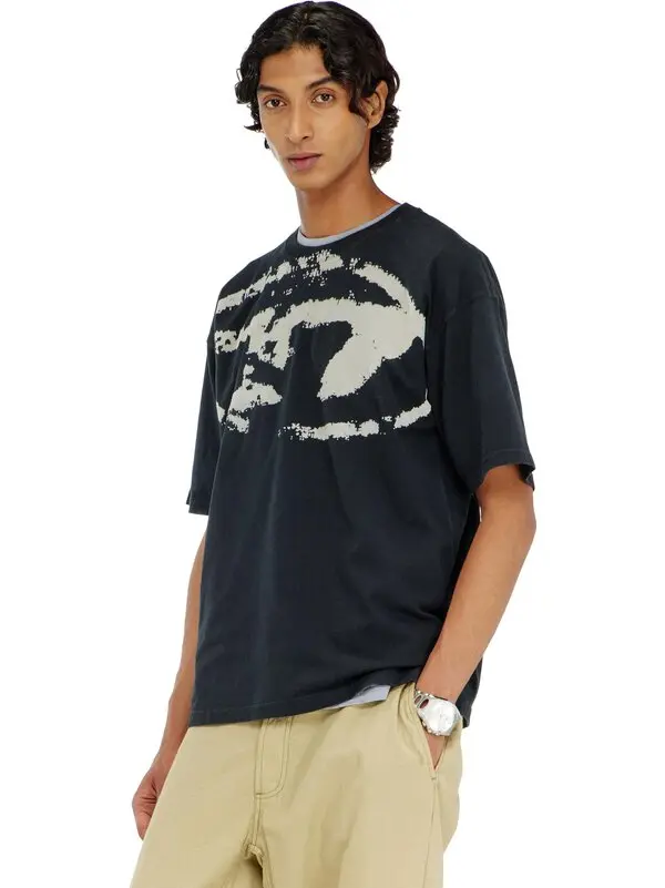DIESEL® T-shirt With Distressed Flocked Logo - Black