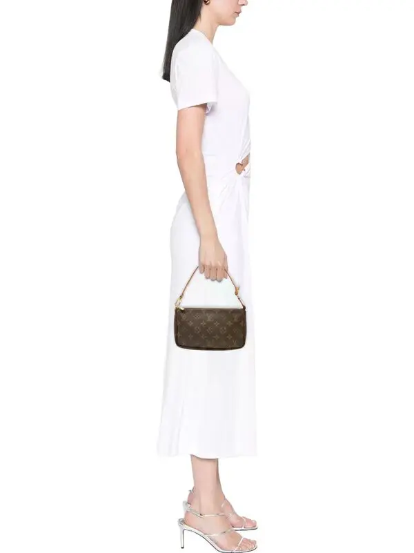 LOUIS VUITTON Monogram Pochette Accessoires Shoulder Bag - Brown