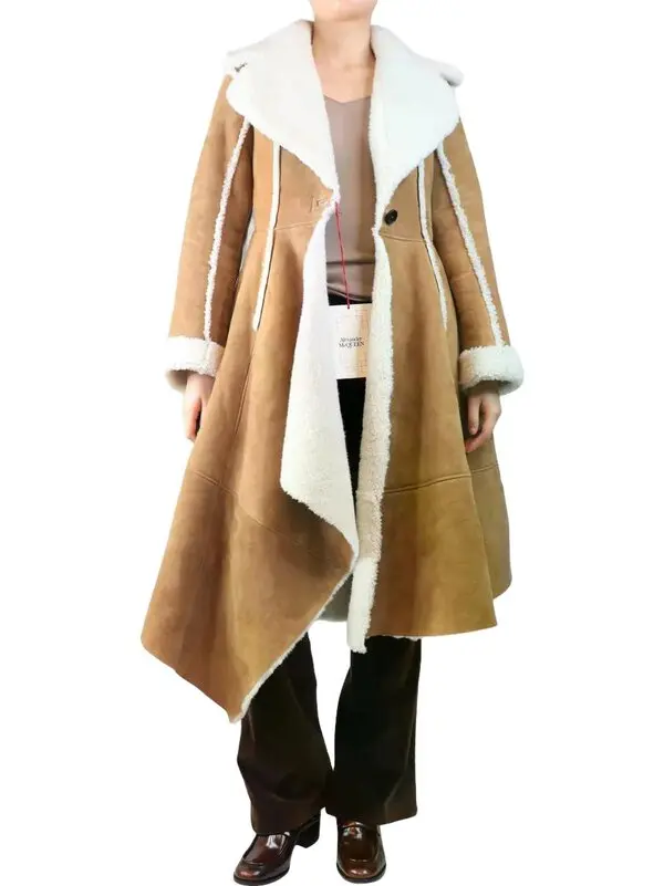 Alexander McQueen Asymmetric Shearling-trim Coat - Neutrals