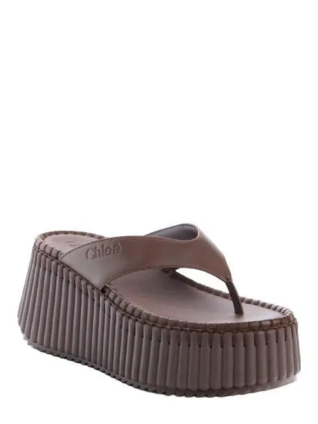 Chloé Platform Wedge Sandals With Embossed Logo - Sharp Brown