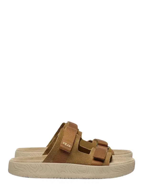 VEJA Arpoador Strap Flat Sandals - Nude