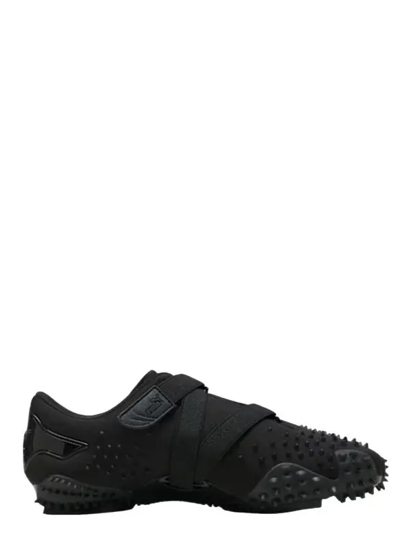 PUMA Mostro Spikes Sneakers - Black-silver
