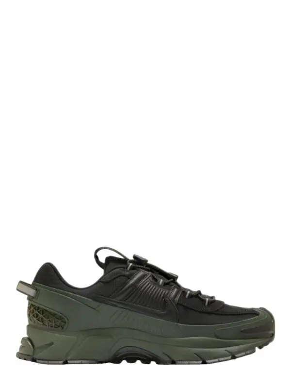 Nike Zoom Vomero Roam Lace-up Sneakers - Black