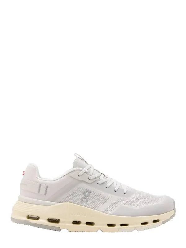 On Cloudnova Form 2 Tt Low-top Sneakers - White