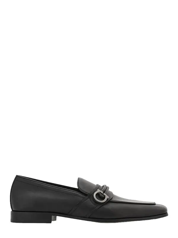 FERRAGAMO Gancini Ornament Moccasin Loafers - Nero