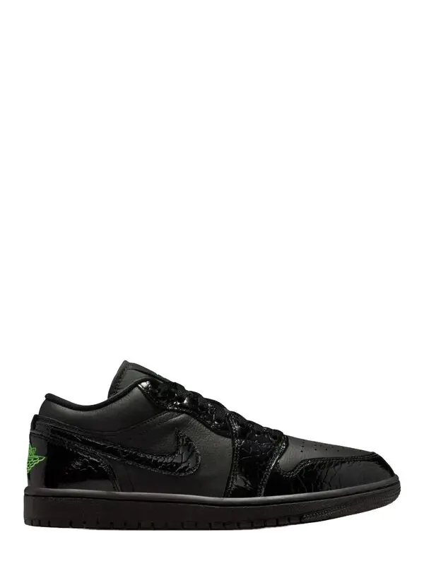 JORDAN 1 Low Sneakers - Black