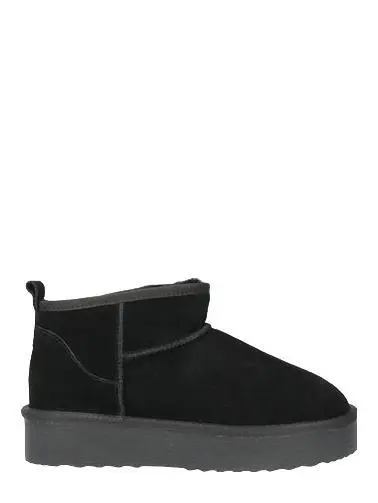 MASSIMO SANTINI Leather Ankle Boots - Black