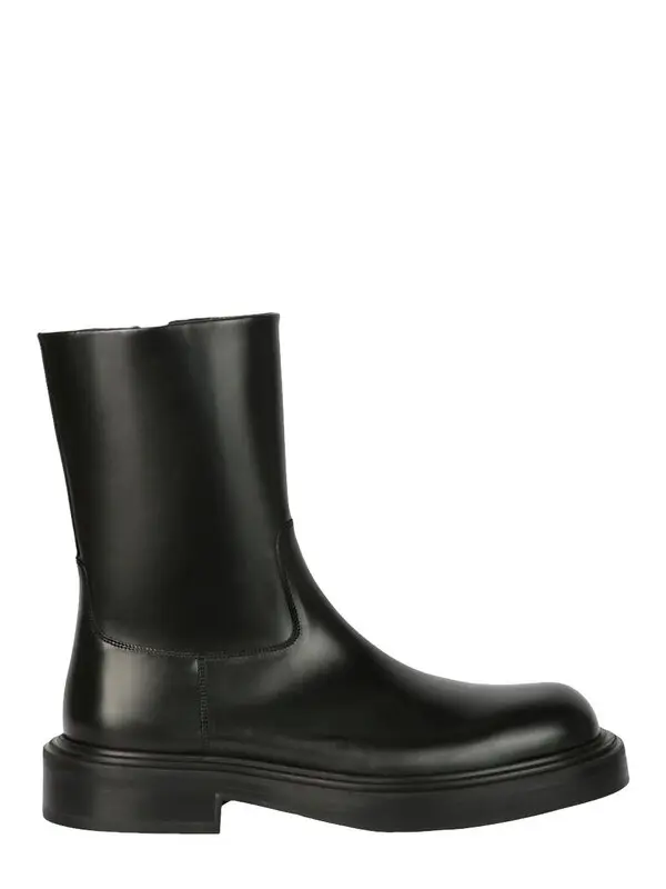 FERRAGAMO Formia Ankle Boots - Black