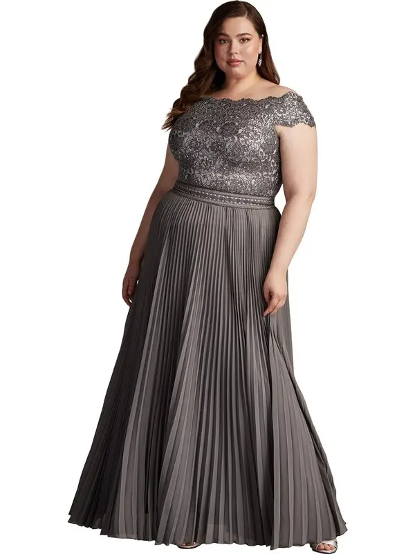 Tadashi Shoji Sequin Embroidered Lace And Tulle Gown - Mist