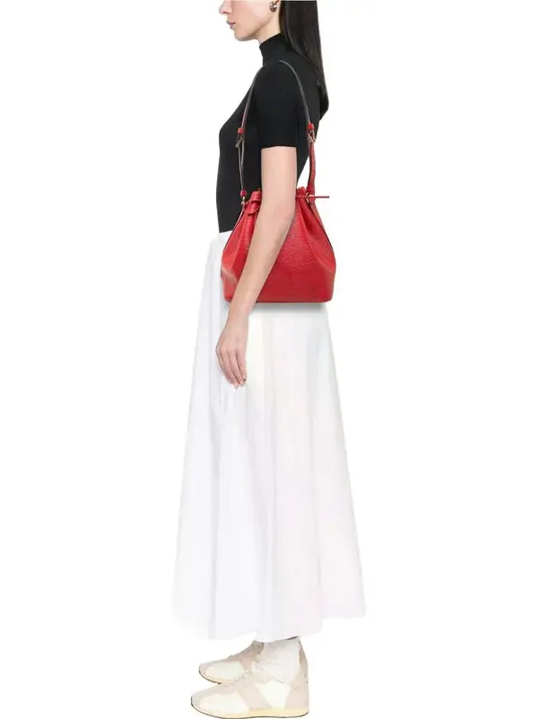 LOUIS VUITTON Epi Petit Noe Bucket Bag - Red