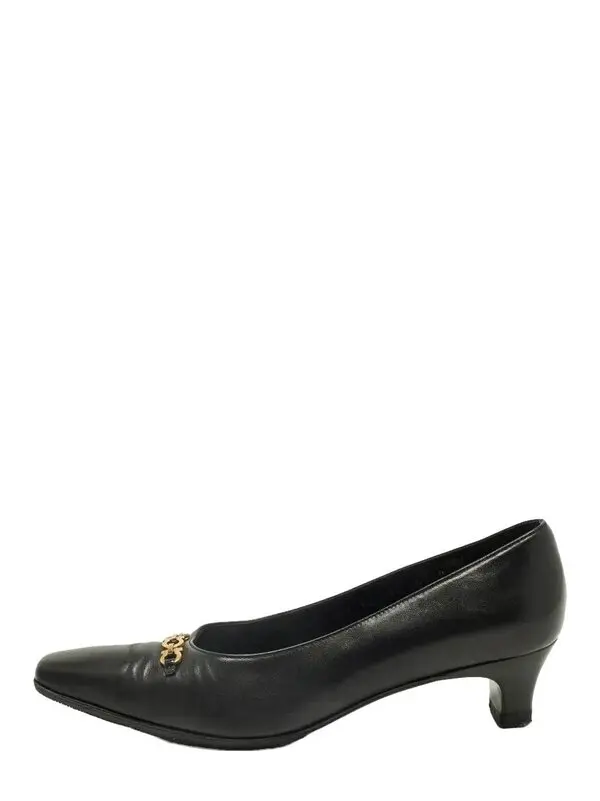 FERRAGAMO Gancini Plaque Pointed Toe Pumps - Black