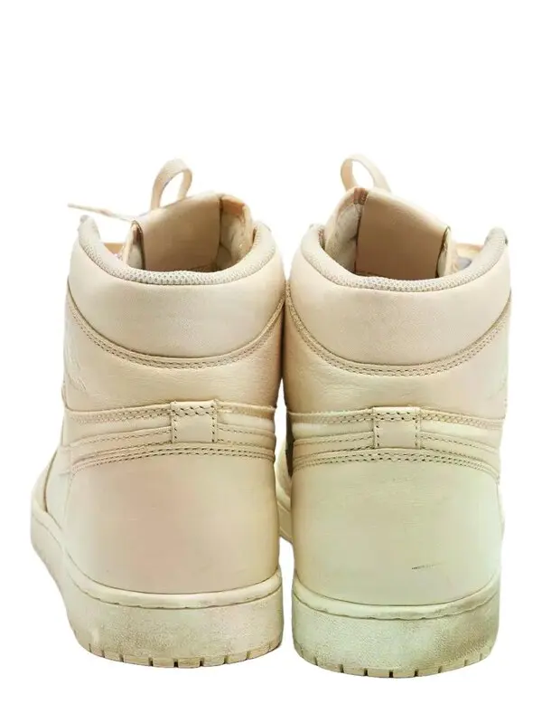 JORDAN Air 1 Retro High Sneakers - Neutrals
