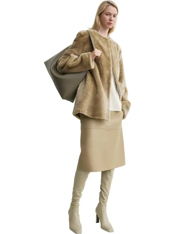 TOTEME Plush Shearling Jacket - Rye