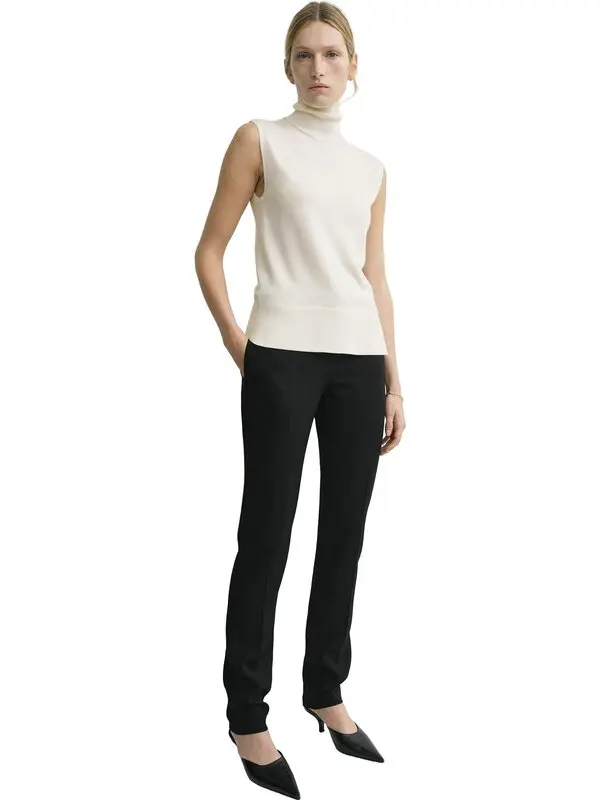 TOTEME Sleeveless Fine Wool Blend Turtleneck - Ecru
