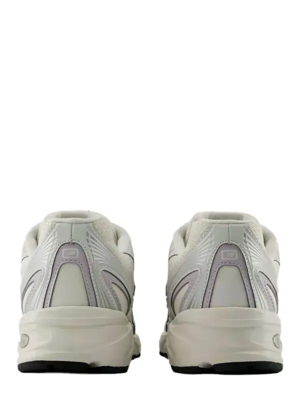 NEW BALANCE 740 Sneakers - Neutrals