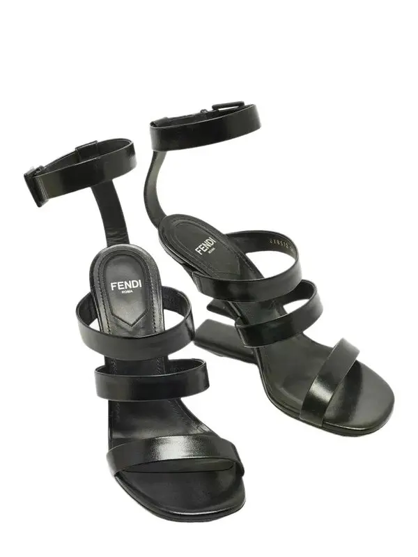 Fendi Buckle-fastening Sandals - Black