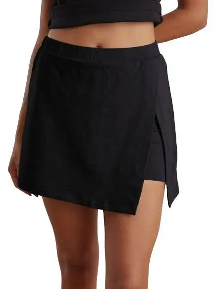 KNOWN SUPPLY Westbrook Skort Fair Trade Certified - Black