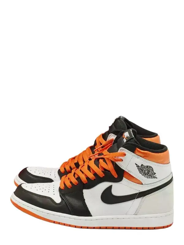 JORDAN 1 Retro Sneakers - Orange
