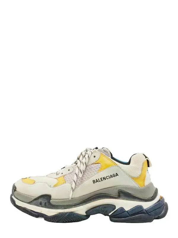 Balenciaga Triple S Sneakers - Neutrals