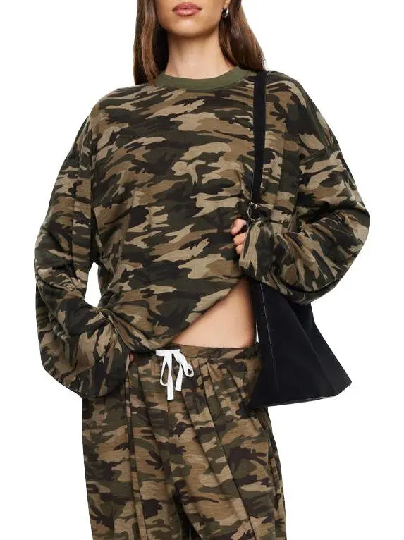 Lioness Bloom Long Sleeve Camouflage T-shirt - Camo