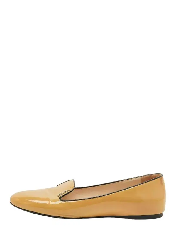 Prada Logo Plaque Ballet Flats - Neutrals