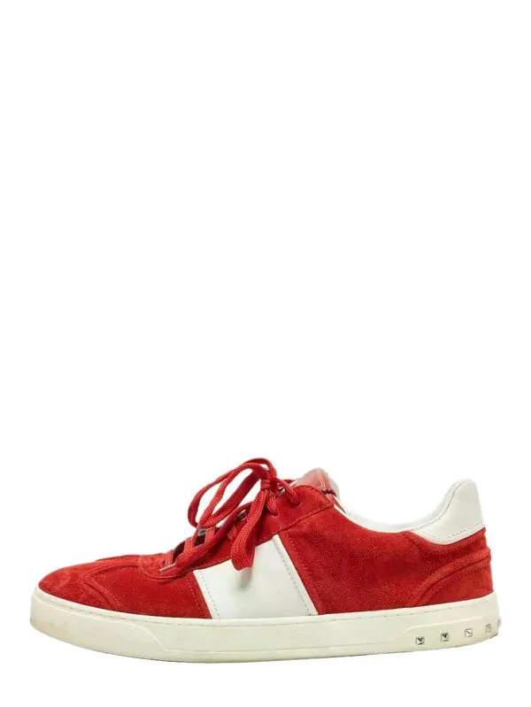 Valentino Garavani Suede Rockstud Sneakers - Red
