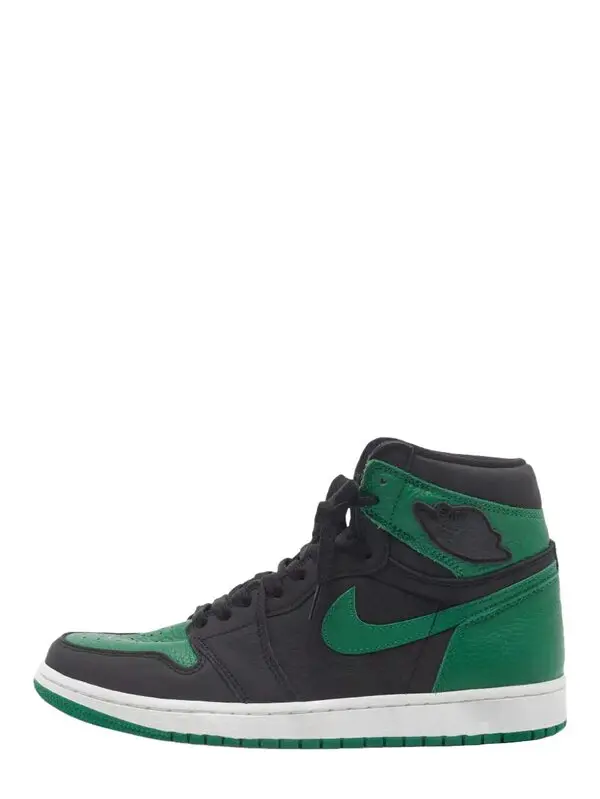 JORDAN 1 Retro High-top Sneakers - Black