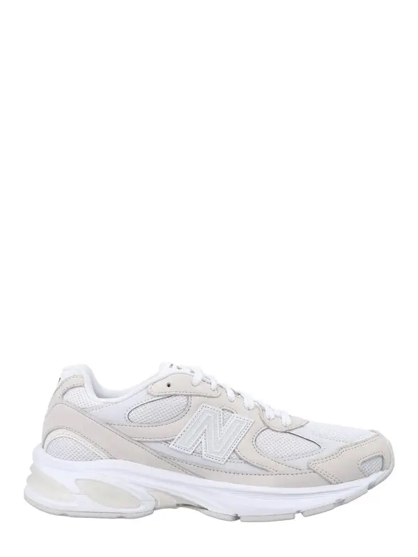 Comme Des Garçons Avant-garde Sneakers With Abzorb Cushioning - White