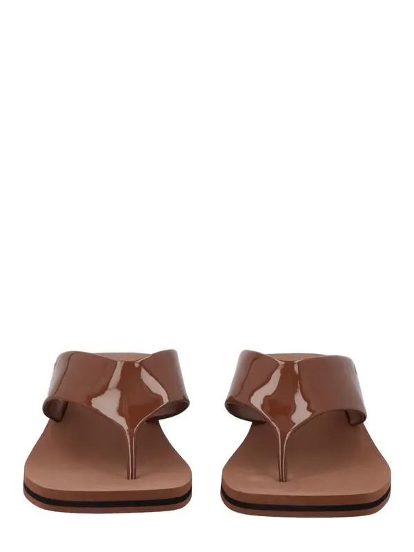 Chloé Glossed Thong Sandals - Brown