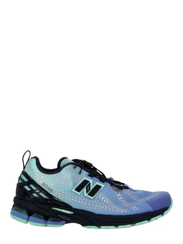 NEW BALANCE Vintage 2000s Athletic Sneakers - Bluebird