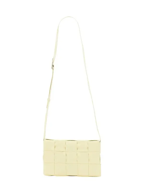 Bottega Veneta Cassette Medium Crossbody Bag In Leather - Beige