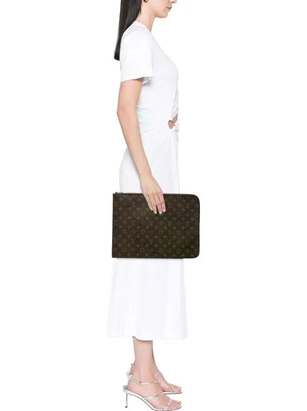 LOUIS VUITTON Monogram Document Portfolio - Brown