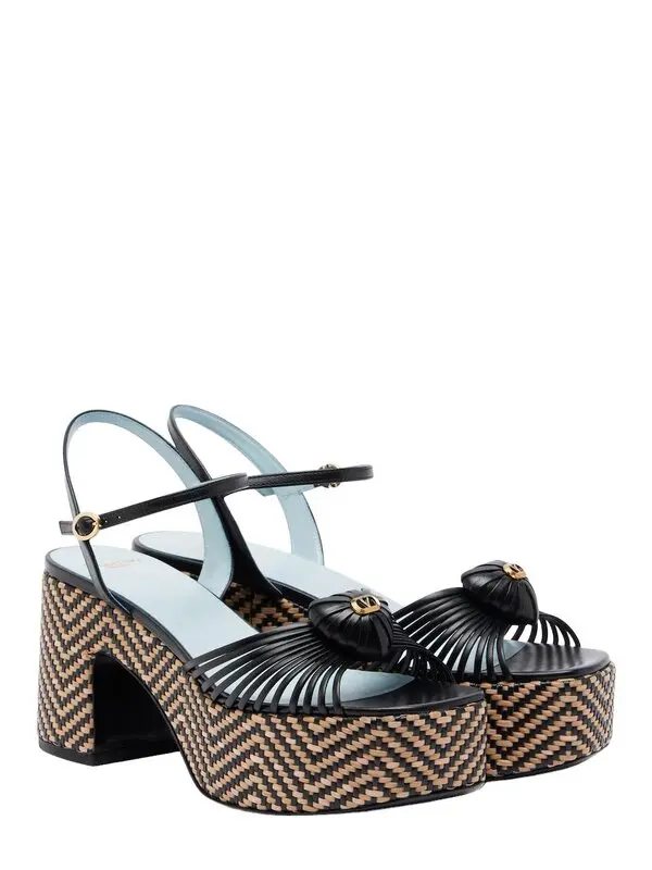 Valentino Garavani Leather Platform Sandals - Black
